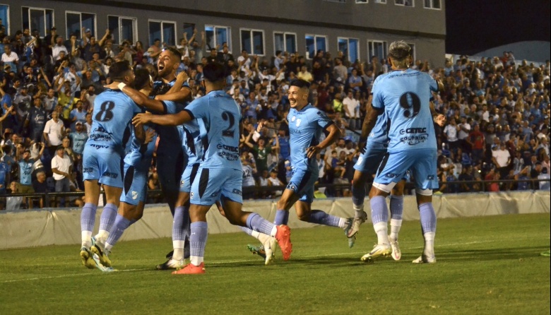 Temperley le ganó a Chicago y se prende en la lucha - Política del Sur