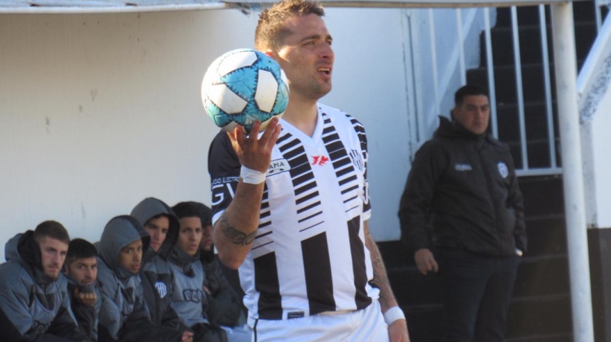 Daniel Caputo: "Intentamos jugar" - Política del Sur