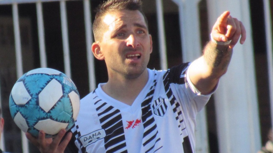 Daniel Caputo: "Intentamos jugar" - Política del Sur